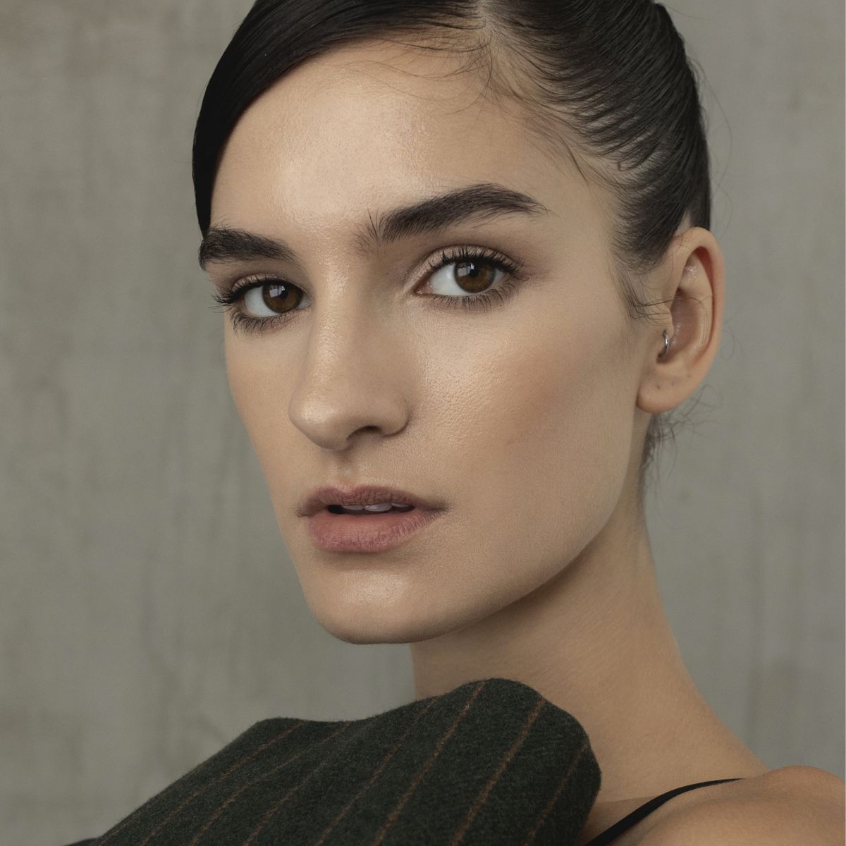 How To Get Into Modeling: Guide To Launching a Career