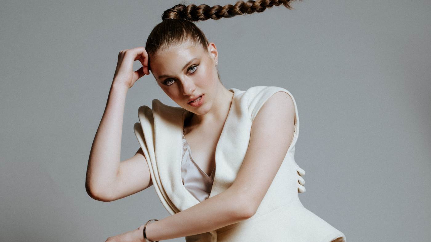 Explore the World of Modeling for Teenagers NY | Skylar Modeling