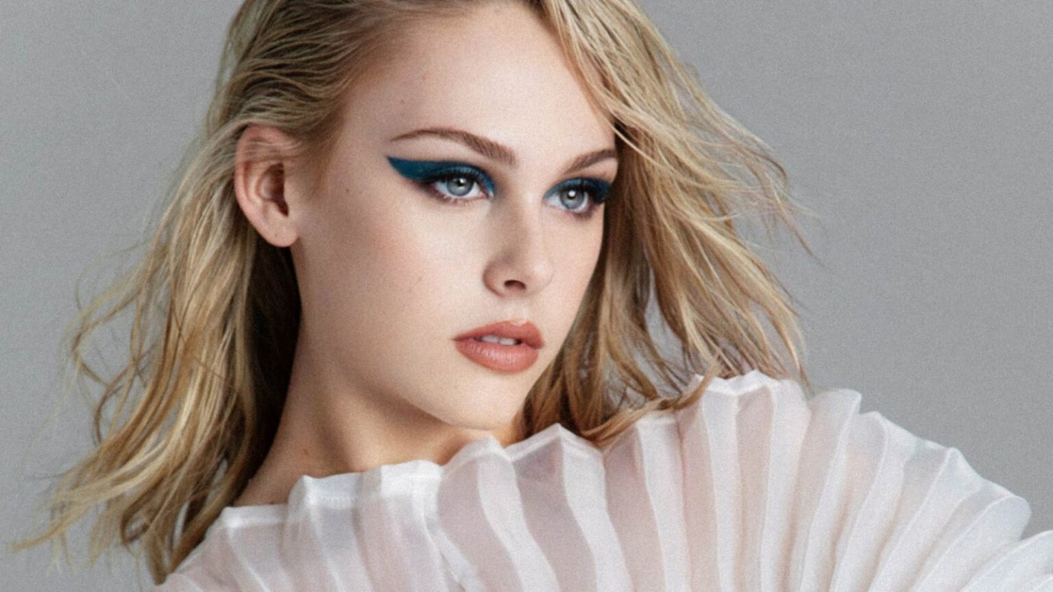 Fashion Modeling Schools: Pathway to Glamorous Career