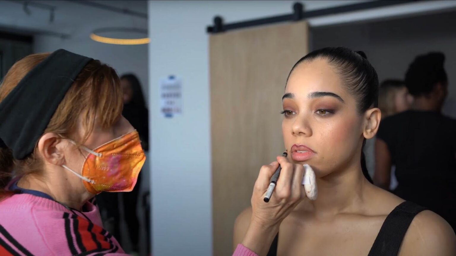 What to Expect During a Modeling Photoshoot | Model photoshoot