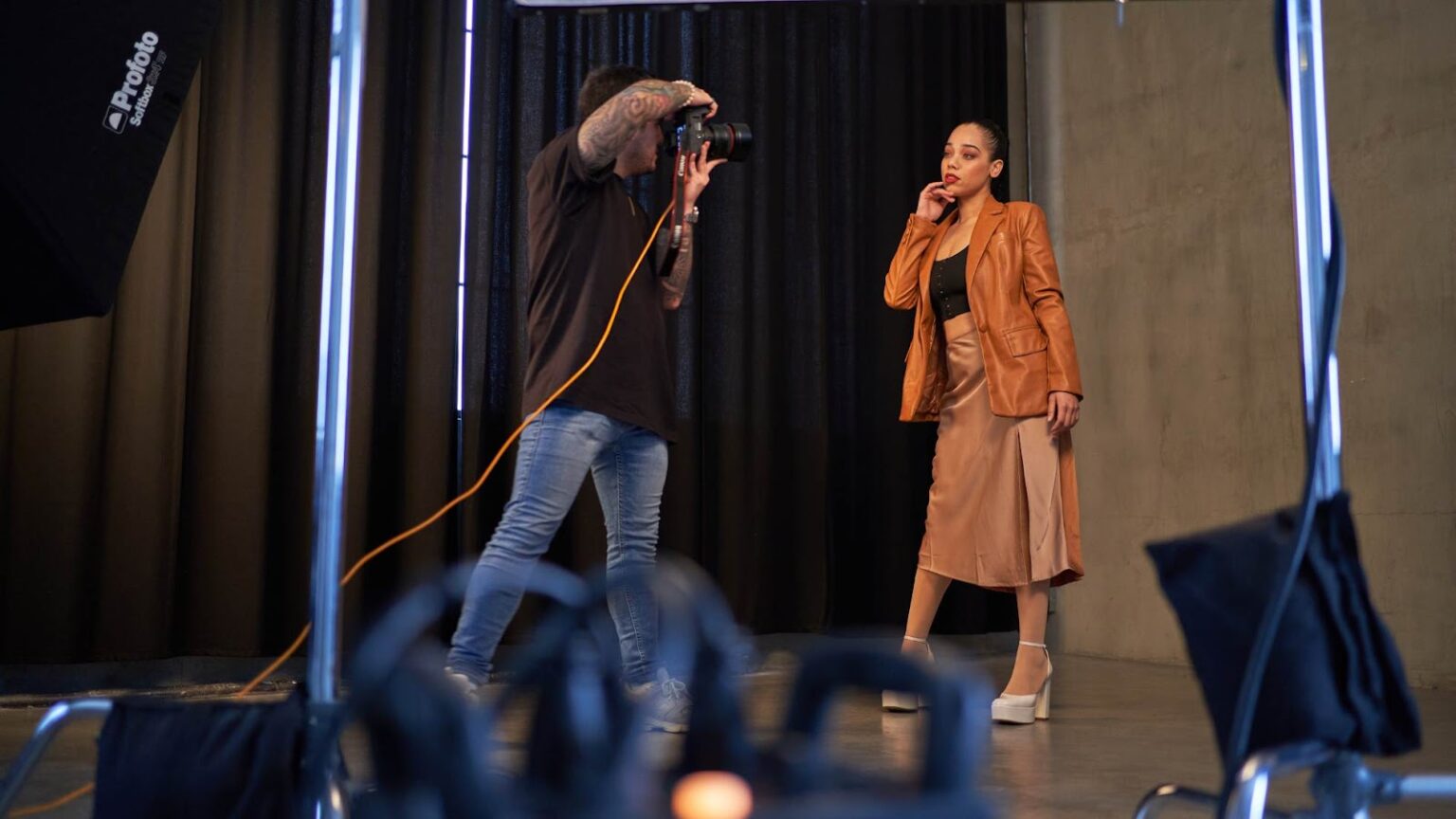 What to Expect During a Modeling Photoshoot | Model photoshoot