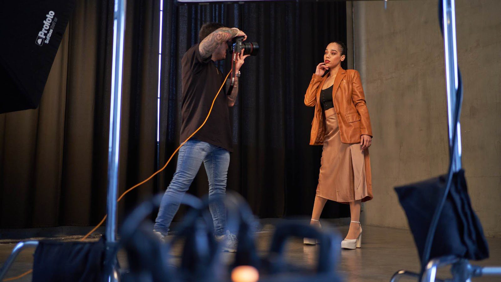 What to Expect During a Modeling Photoshoot | Model photoshoot